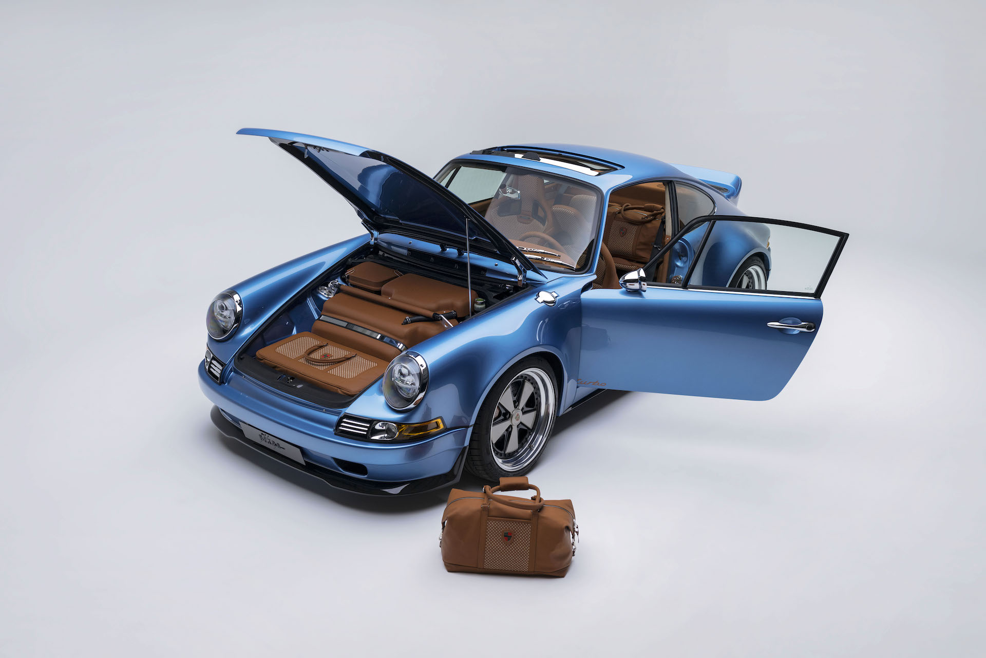 KAEGE RETRO Porsche 911 Restomod 993 Backdate F-Modell | Stetten Pfalz ...