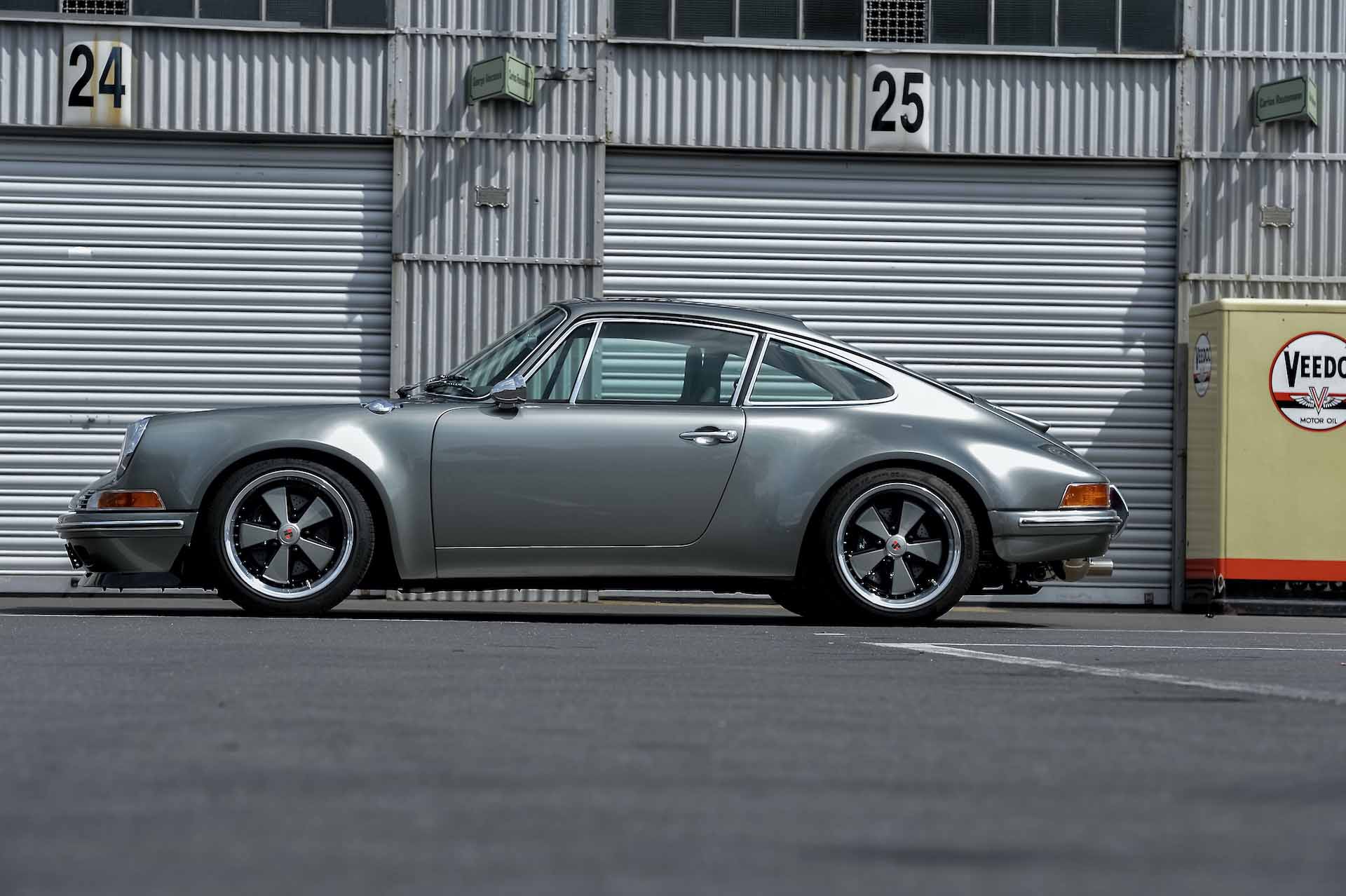KAEGE RETRO Porsche 911 Restomod 993 Backdate F-Modell | Stetten Pfalz ...